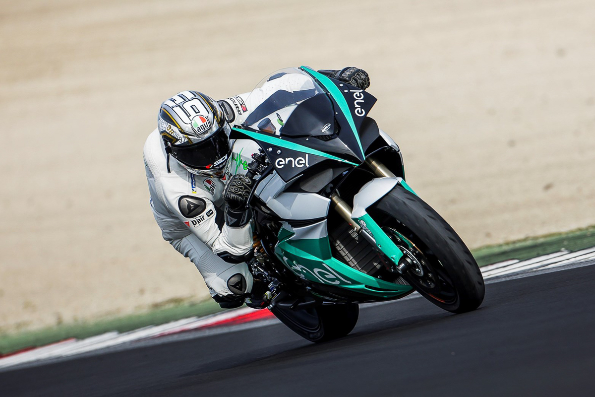 Check out the 2019 MotoE World Cup electric race bike! - BikesRepublic.com Check out the 2019 MotoE World Cup electric race bike! - BikesRepublic.com