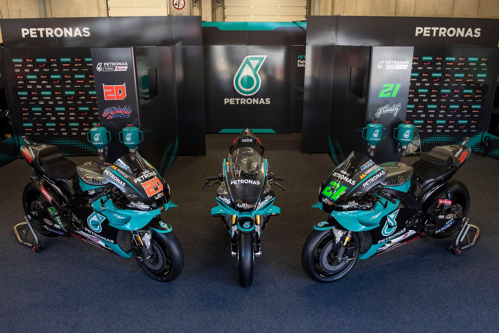 2020 Yamaha YZF-R1 Petronas SRT replica unveiled – RM226,300 ... 2020 Yamaha YZF-R1 Petronas SRT replica unveiled – RM226,300 ...